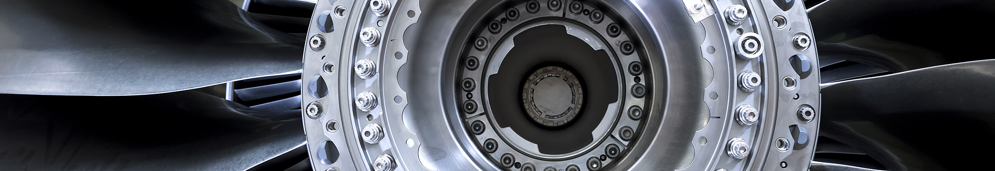 V2500 - MTU Aero Engines